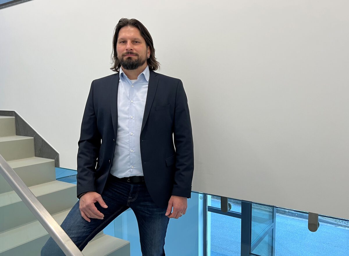 Lindner Plastic Packaging: Contacts